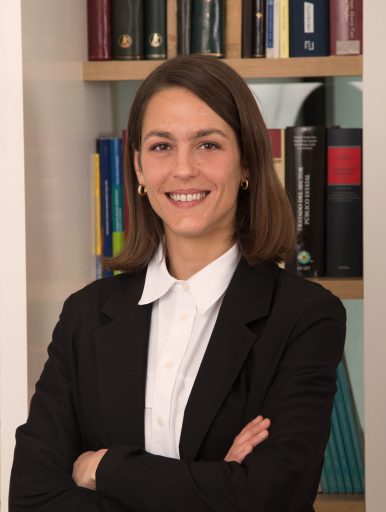 Expert Lawyers in Conflict Resolution | Ayuela Jiménez